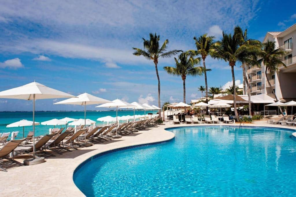 Curated Journeys | Tailormade Holidays by Travel Lyn Style